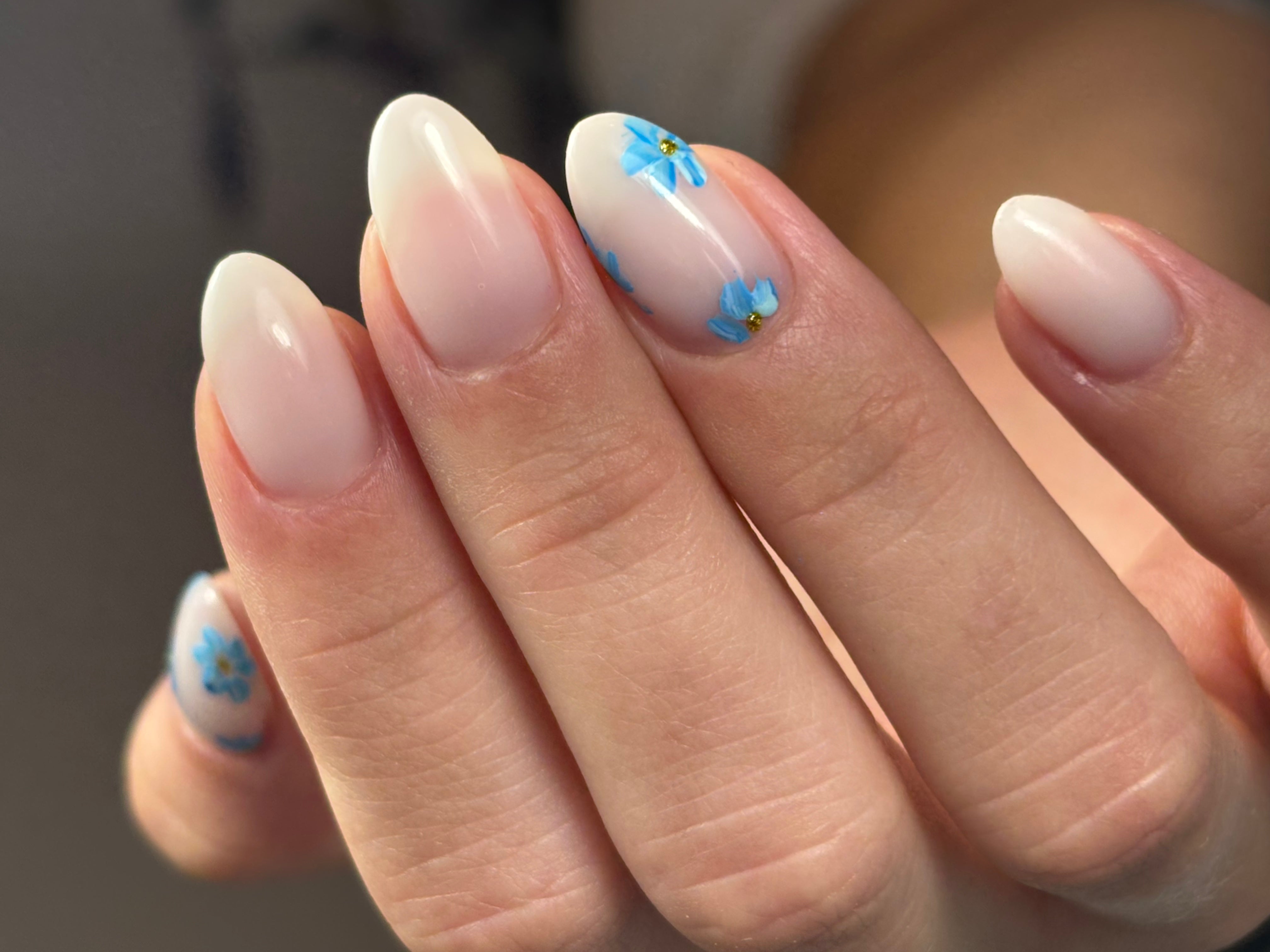 The Emergency Fix: How to Repair a Broken Nail (Without Cutting Them A ...