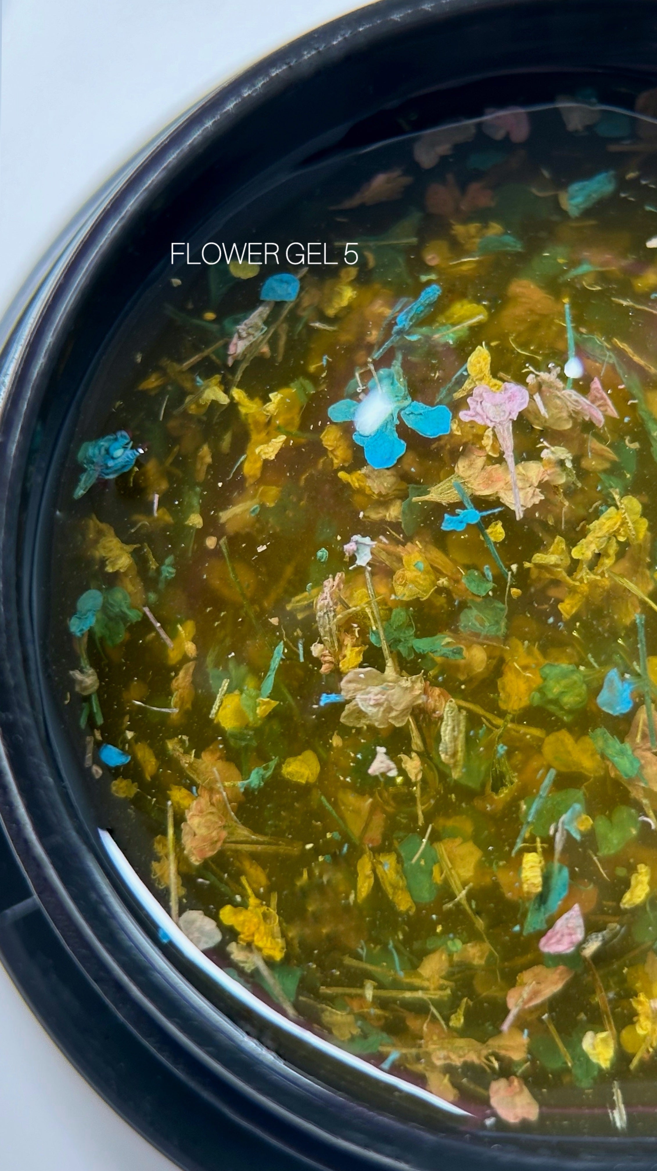 SAGA Flower glass gel #5 – NashlyNails