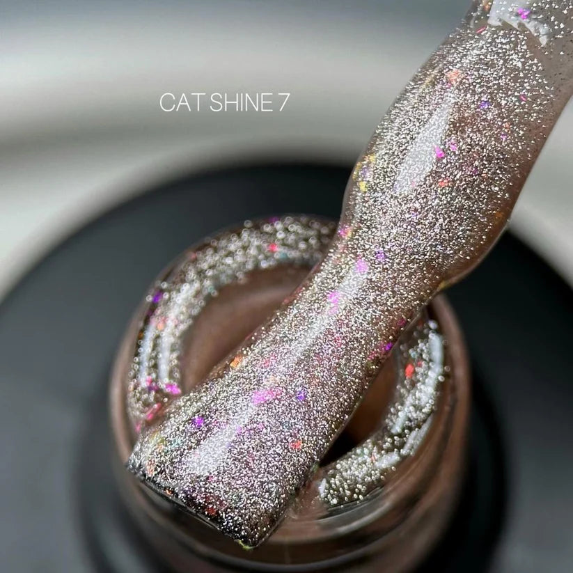 SAGA Cat Shine Gel Polish cat eye No.7 10ml – NashlyNails