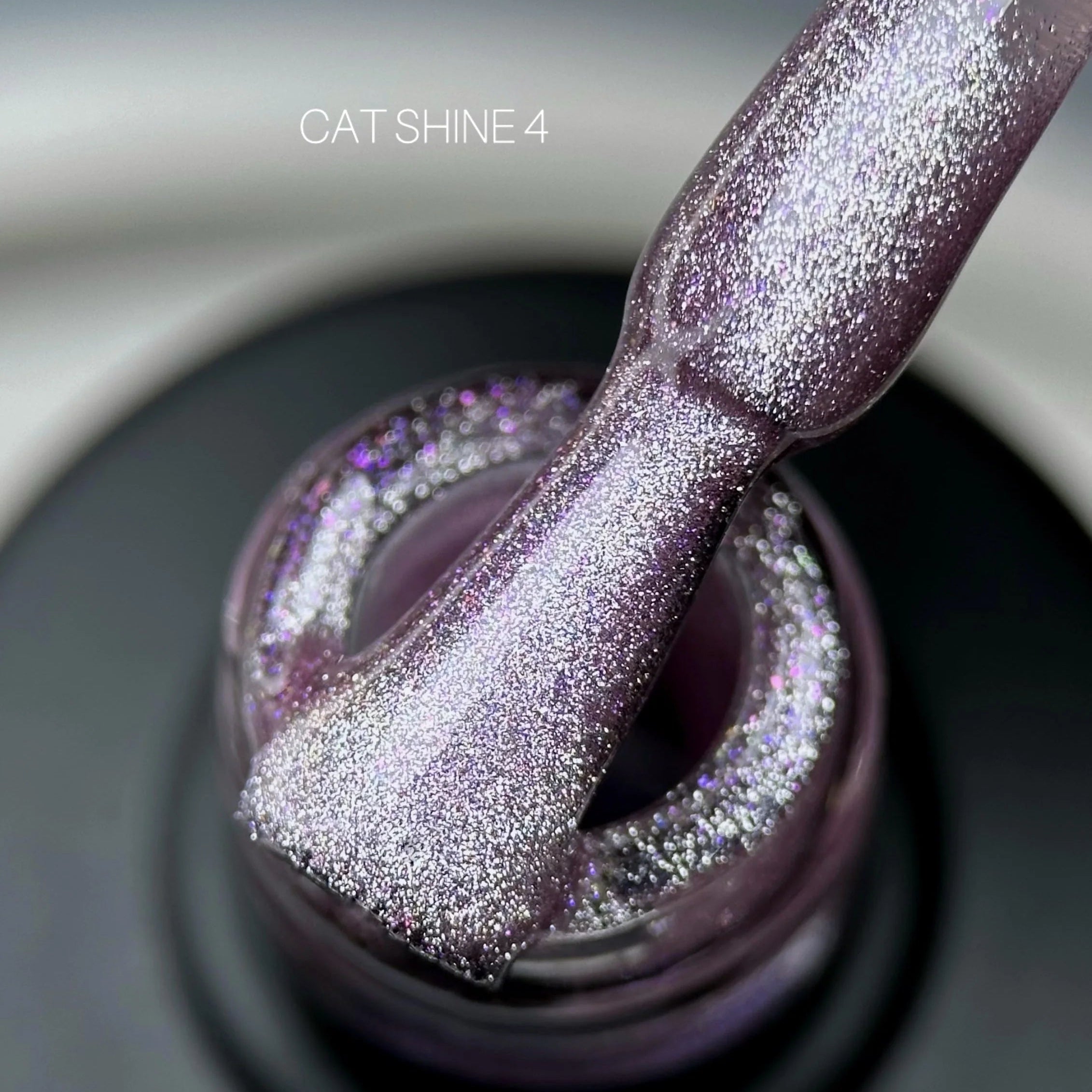 SAGA Cat Shine Gel Polish cat eye No.4 10ml – NashlyNails
